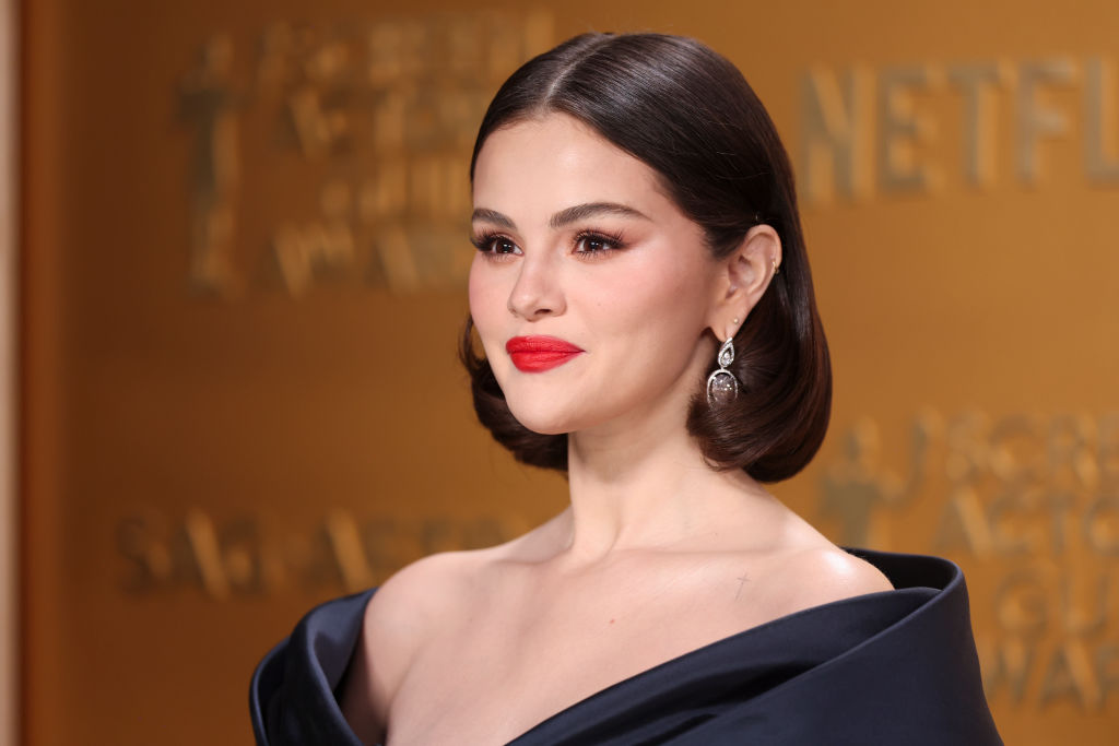 Tendências de beleza de 2025: do bob ao estilo gótico chic - Folha de ...